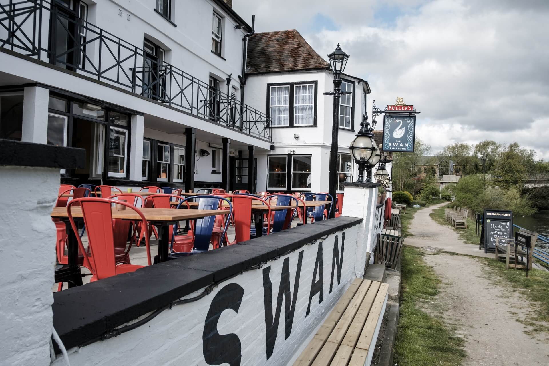 Contact The Swan Hotel